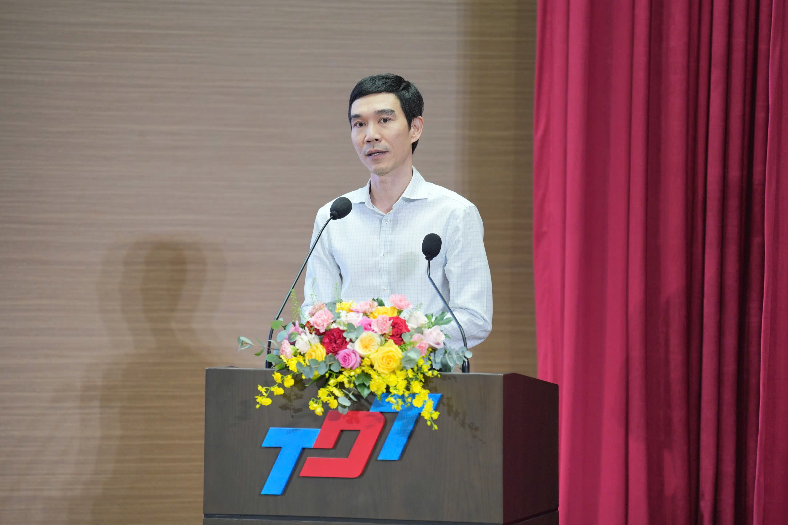 Proposed HPC/AI infrastructure: Data platform and core technology for ...